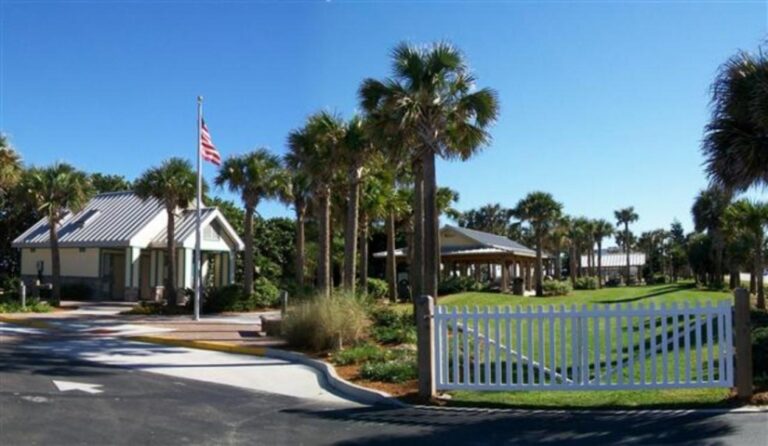 Pelican Beach Park - Visit Space Coast